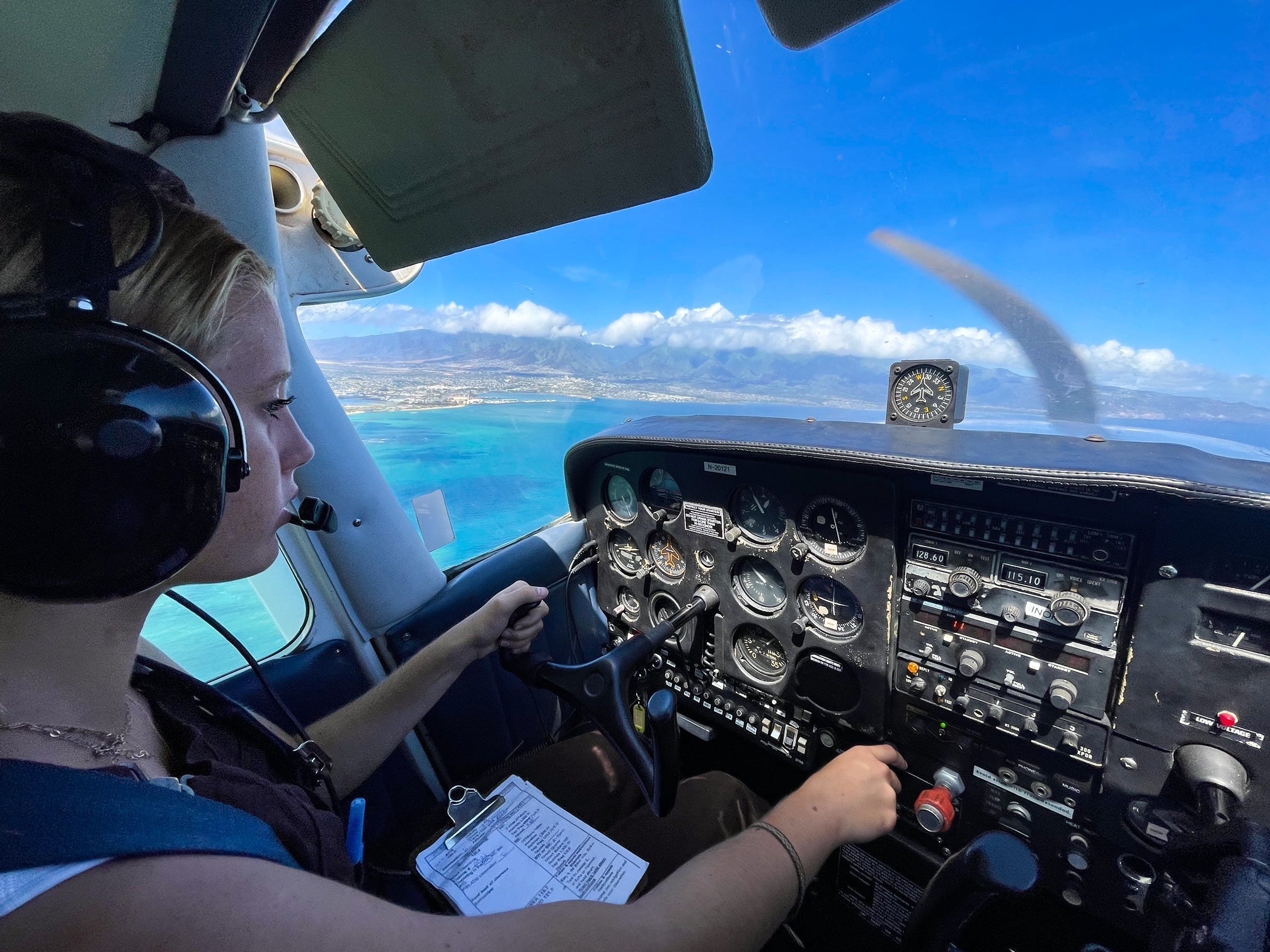 How To Talk To ATC: A Pilot's Guide to Effective Communication